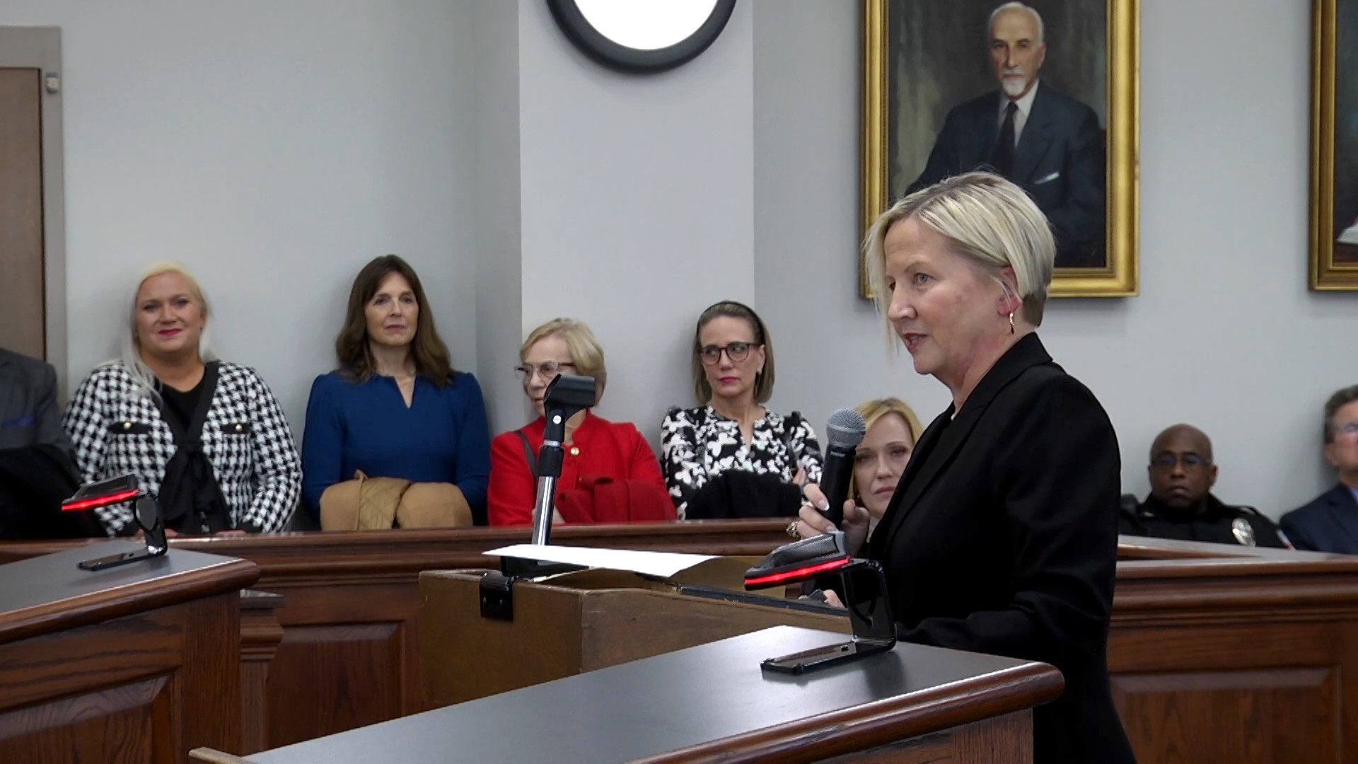 Judge Rebecca Simpson sworn in as family court judge for Division 3 ...