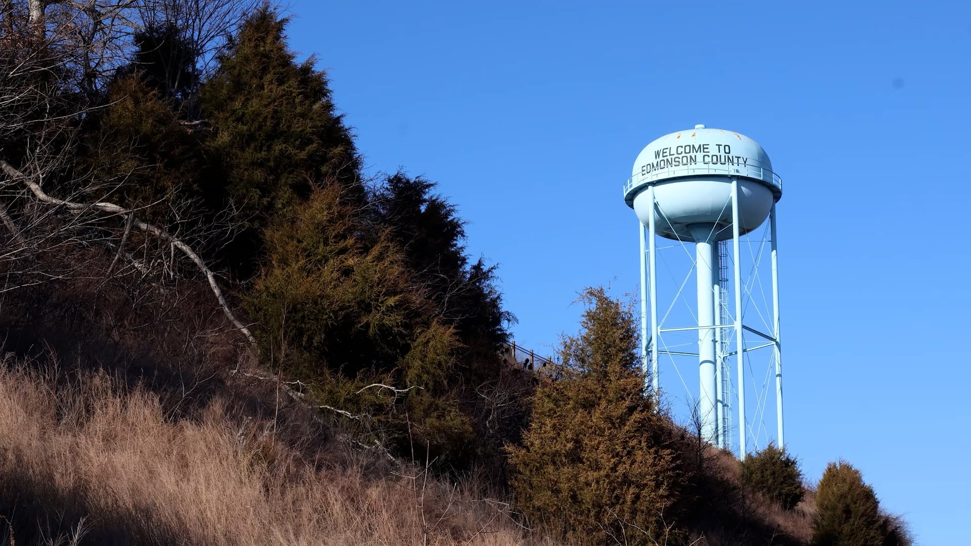 Edmonson County enacts one-year moratorium on Data Centers, AI ...