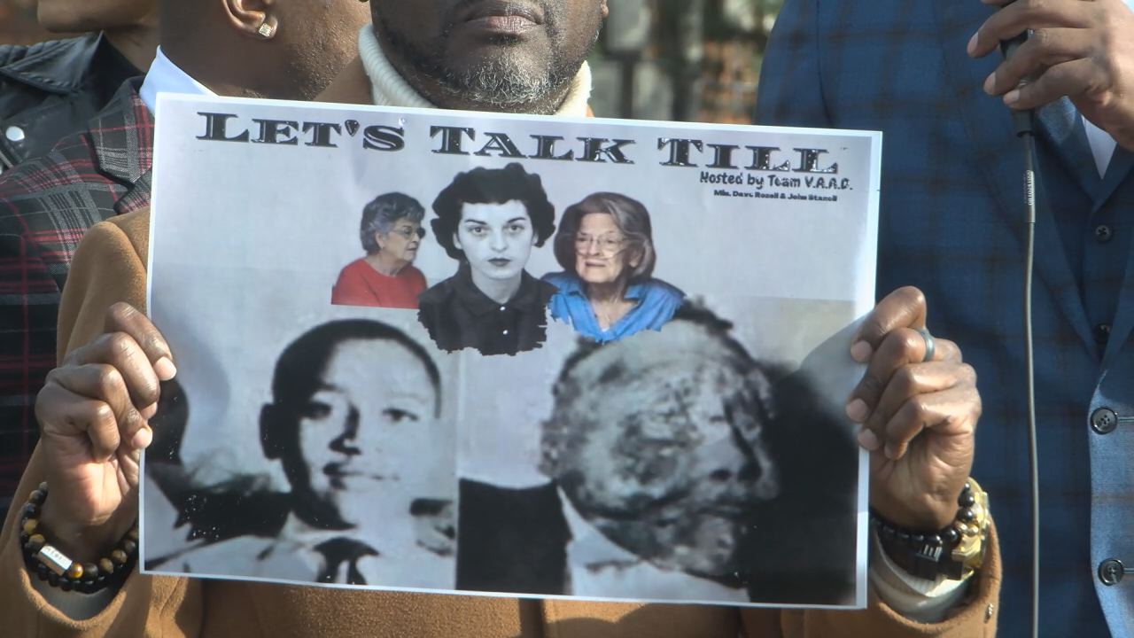 Protests in Bowling Green over Emmett Till causes Christmas Parade ...