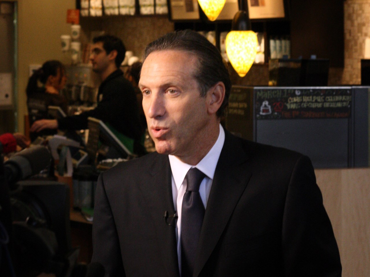 Starbucks chairman Howard Schultz stepping down - WWAYTV3 Starbucks chairman Howard Schultz stepping down - WWAYTV3