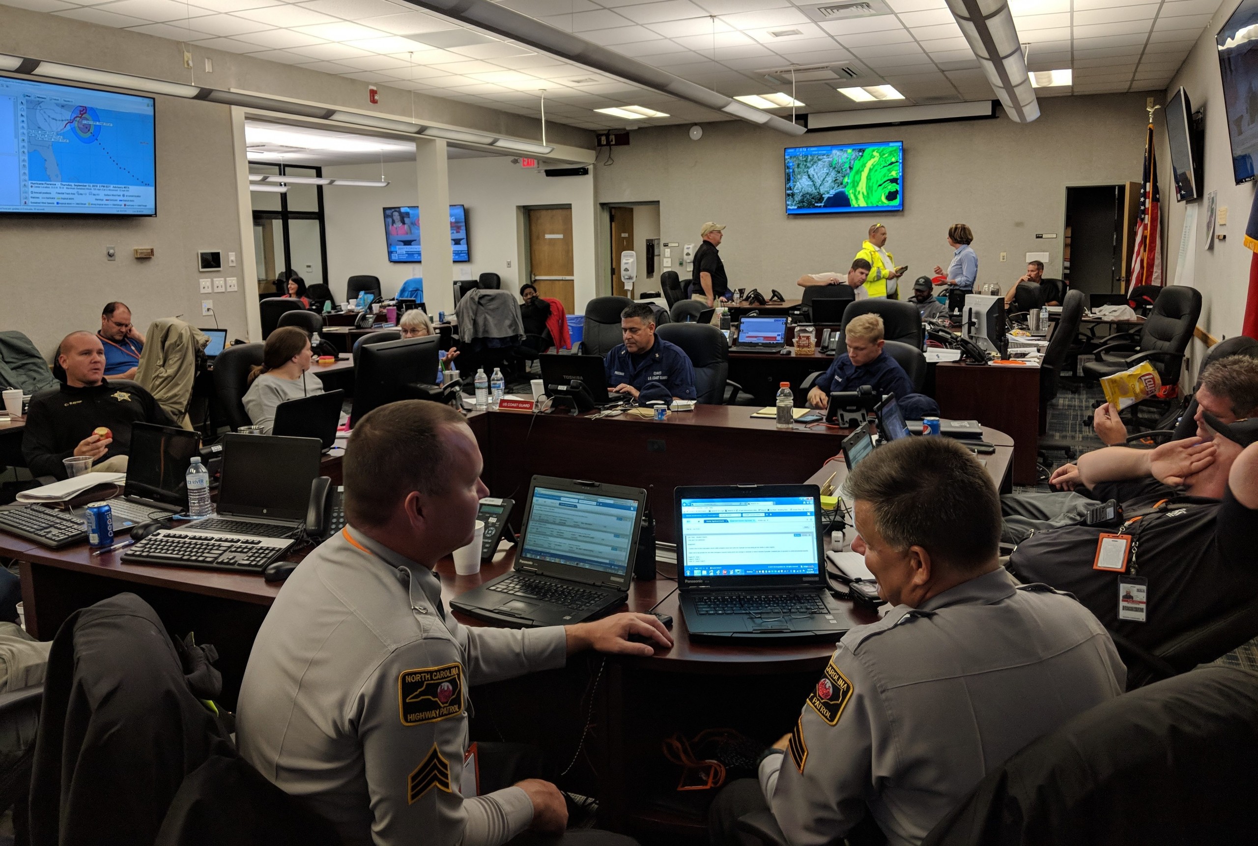 Emergency operations center thrives off teamwork in storm - WWAYTV3