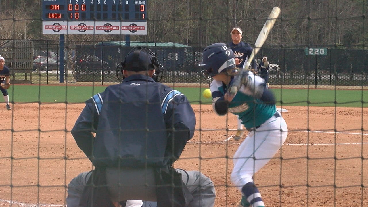 UNCW Softball Archives - WWAYTV3