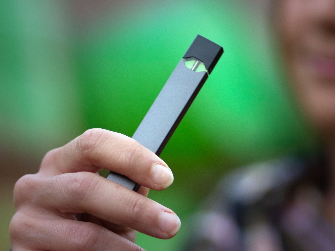 Juul to end product advertising and replace CEO - WWAYTV3
