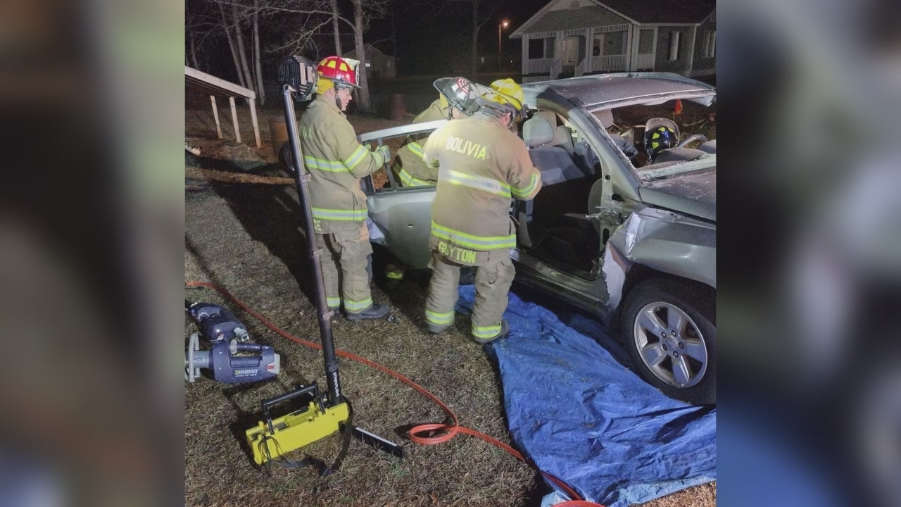 Bolivia Fire Department practices extracting patients pinned in vehicle ...
