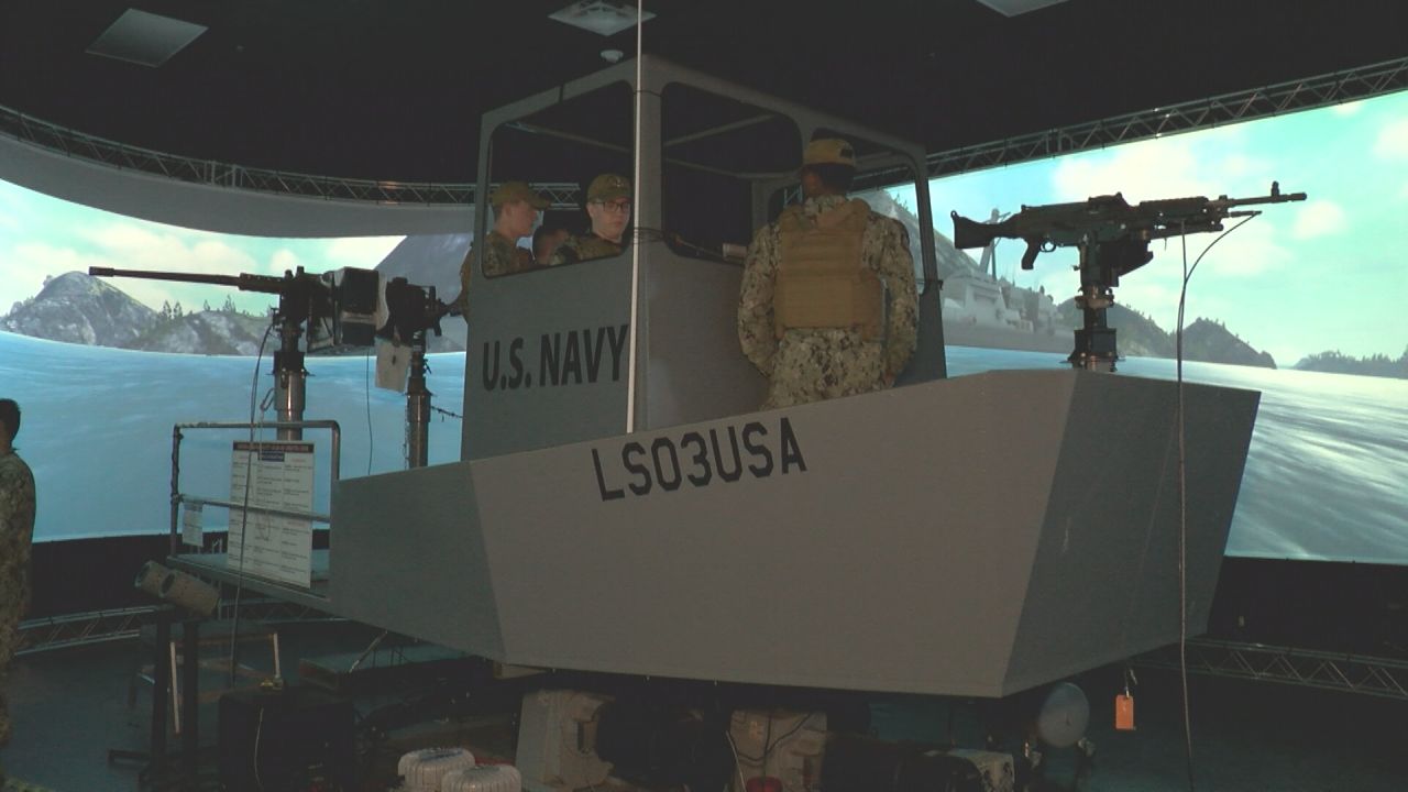 Serving at Sea Part Two: Navy Expeditionary Unit shows off hovercrafts ...