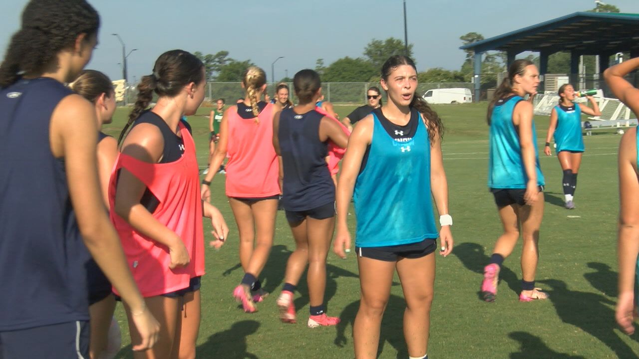 UNCW Women's Soccer poised for bounce back 2025 season - WWAYTV3