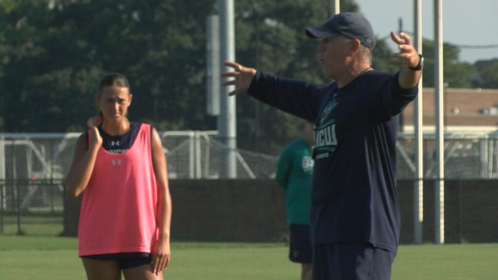 UNCW Women's Soccer poised for bounce back 2025 season - WWAYTV3