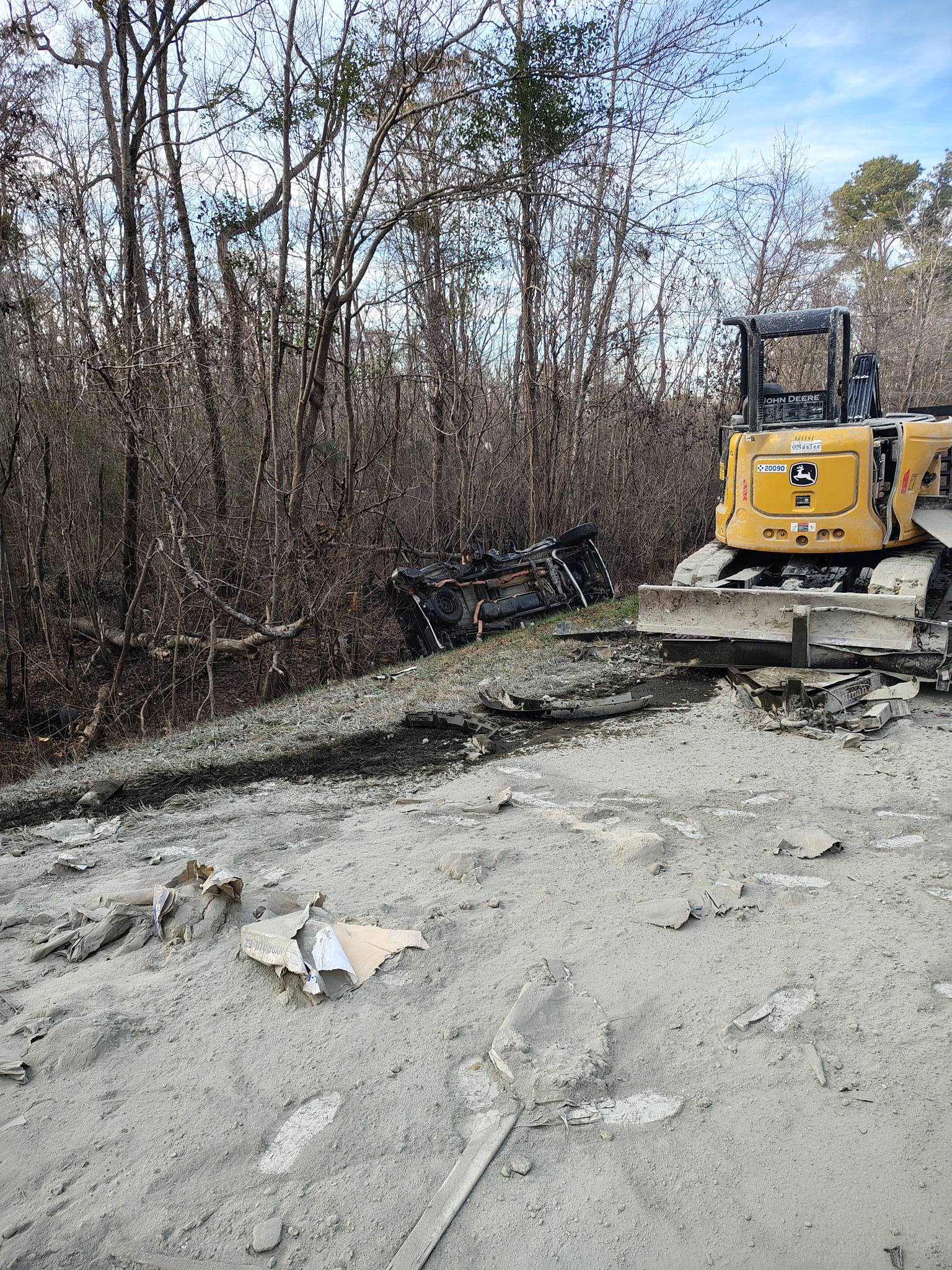 Concrete spill, excavator trailer involved in two-truck crash on ...