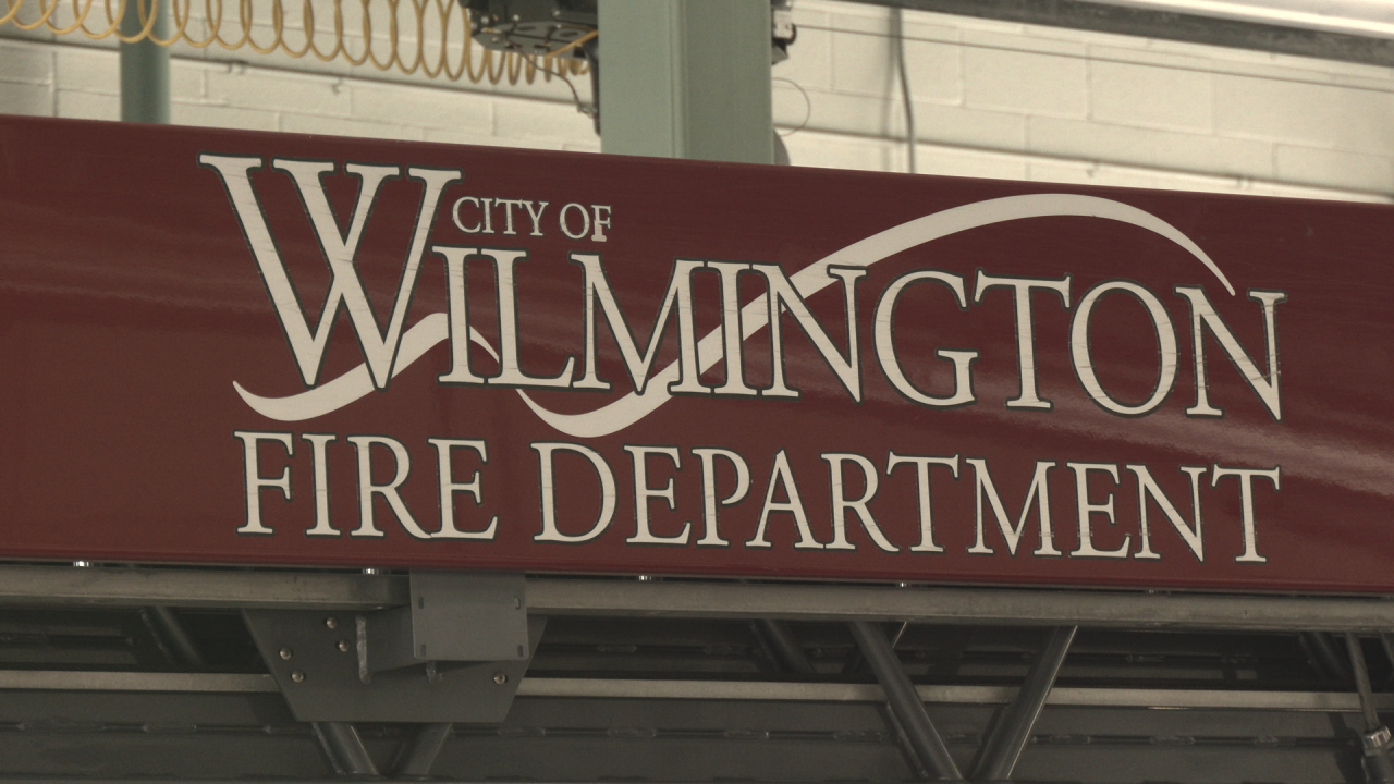 Wilmington Fire Department welcomes new ladder truck to fleet - WWAYTV3
