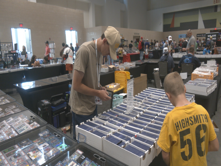Collectors pack Wilmington Convention Center for trading card expo ...