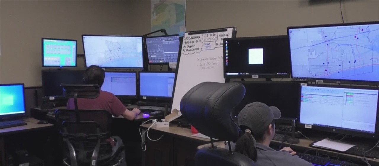 Telecommunication Appreciation Week at Gulfport PD - WXXV News 25