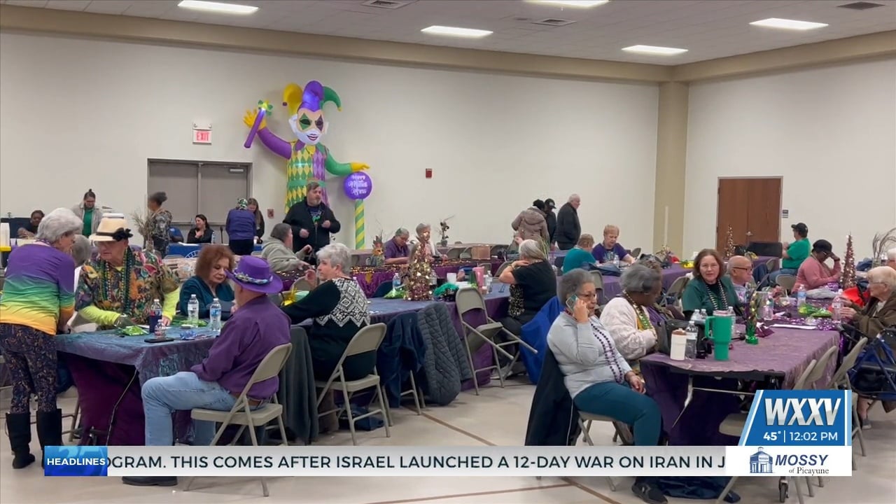 Seniors celebrate at the 2026 Mardi Gras Mambo - WXXV News 25